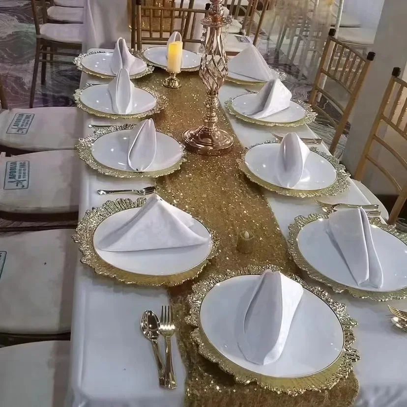 Wedding reception plates in bulk | Beachweddingtips.com