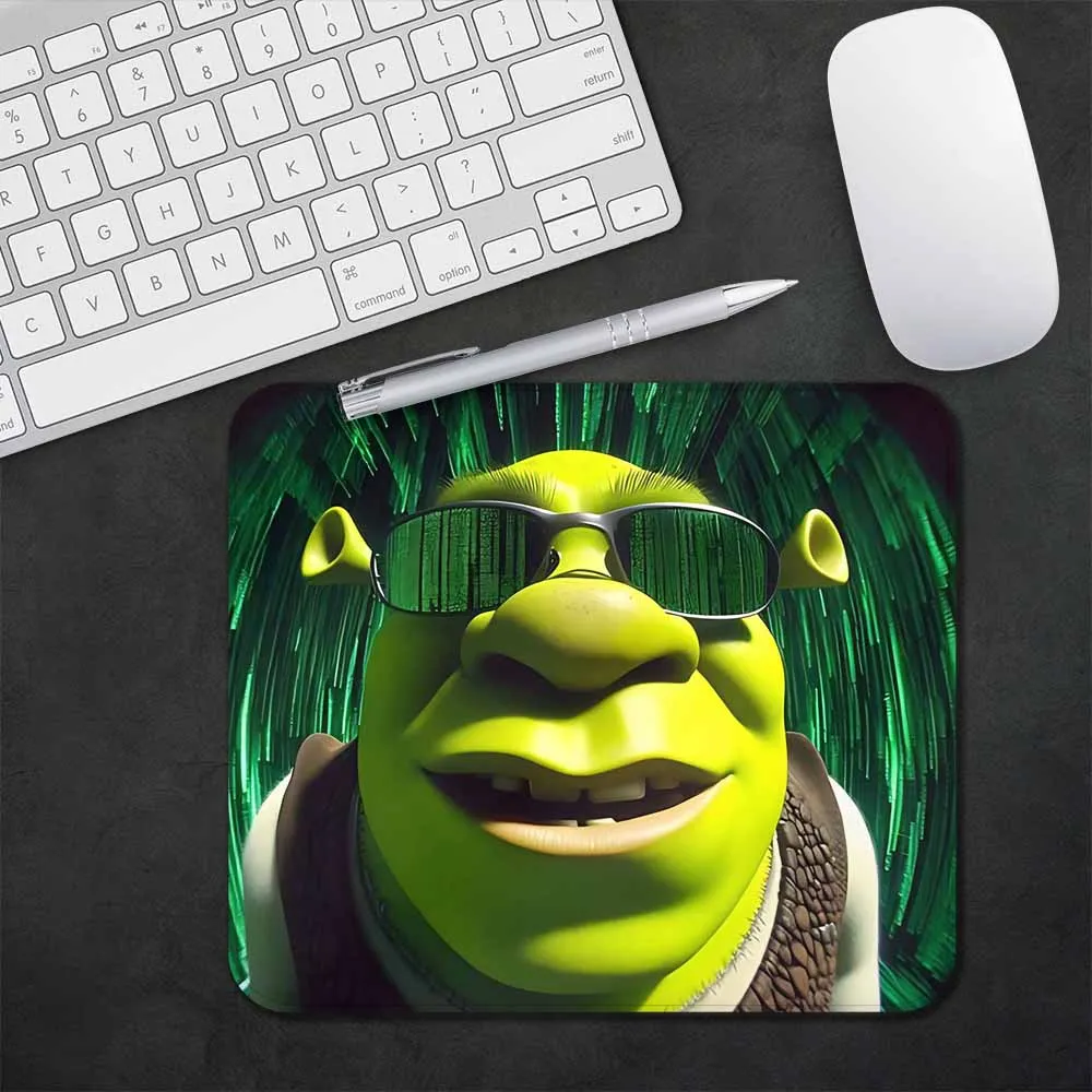 Engra-ado-dos-desenhos-animados-m-filmes-s-shreks-gaming-mouse-pad-xs ...