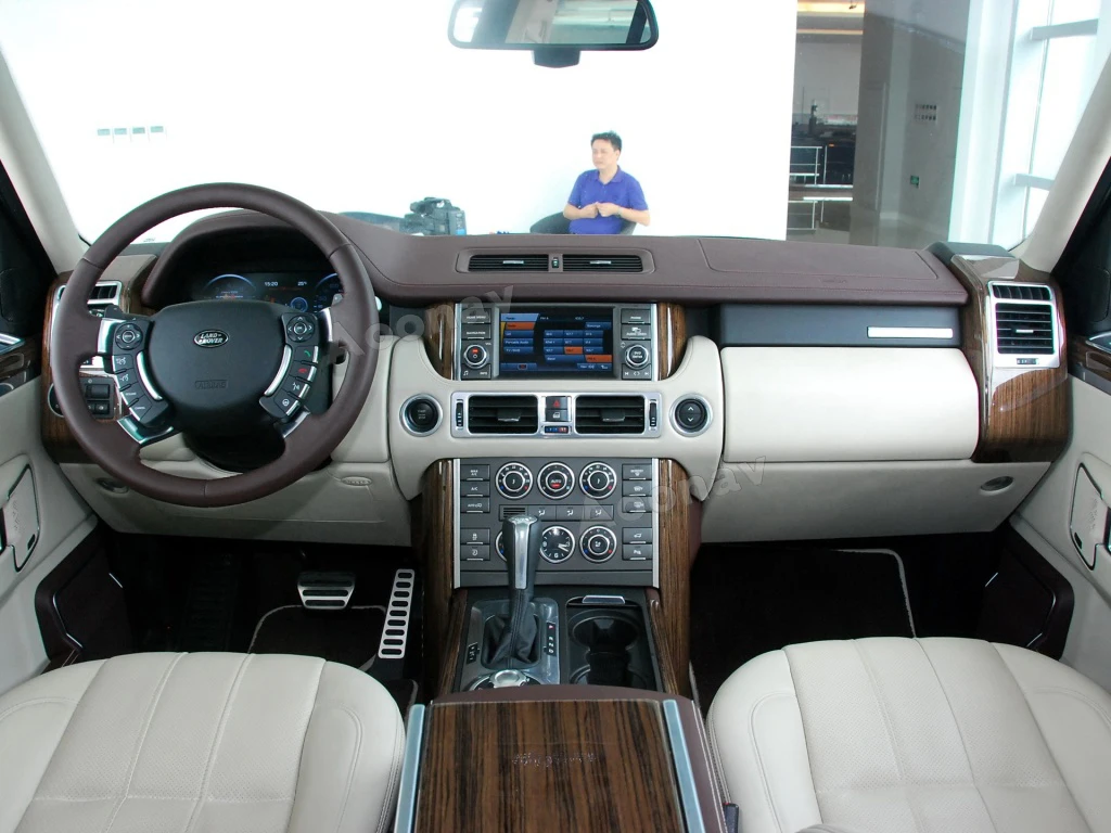 2003 Range Rover Interior