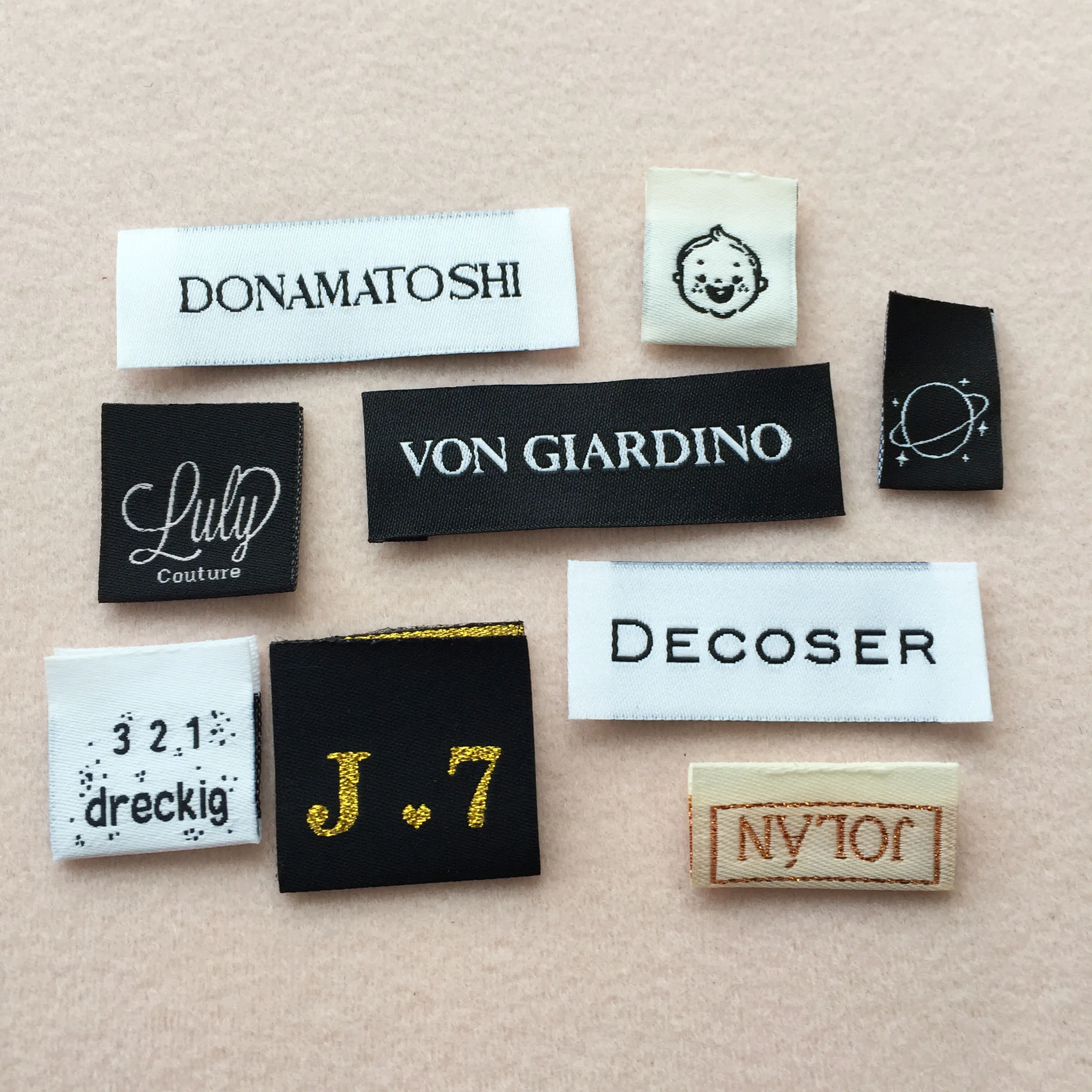 1000-teile-los-Nach-Marke-Name-Kleidung-Gewebtes-Etikett-Bekleidungs ...
