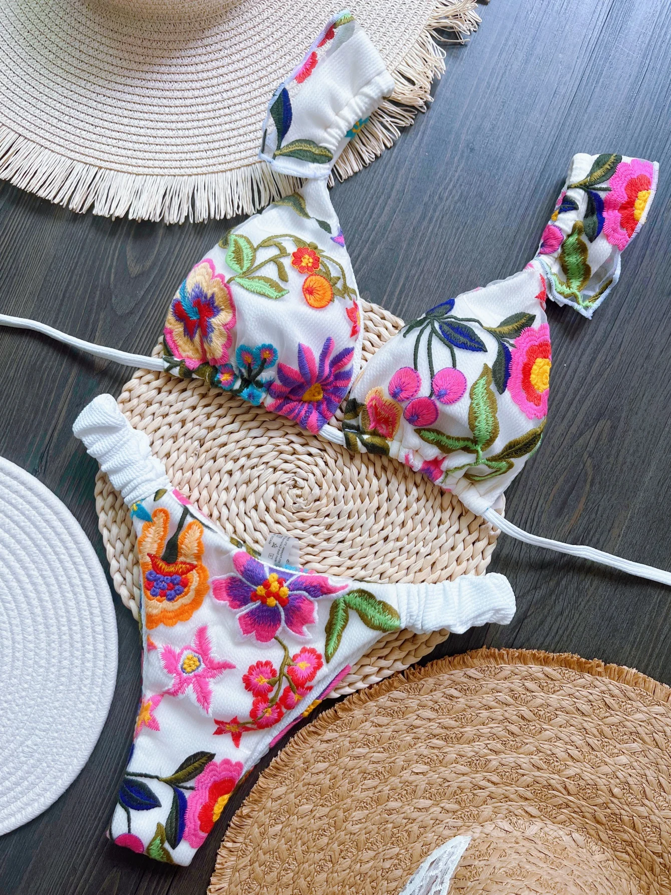 Two-Pieces Women Embroidery Floral 2024 Push-Up Padded Bra Ruffles ...