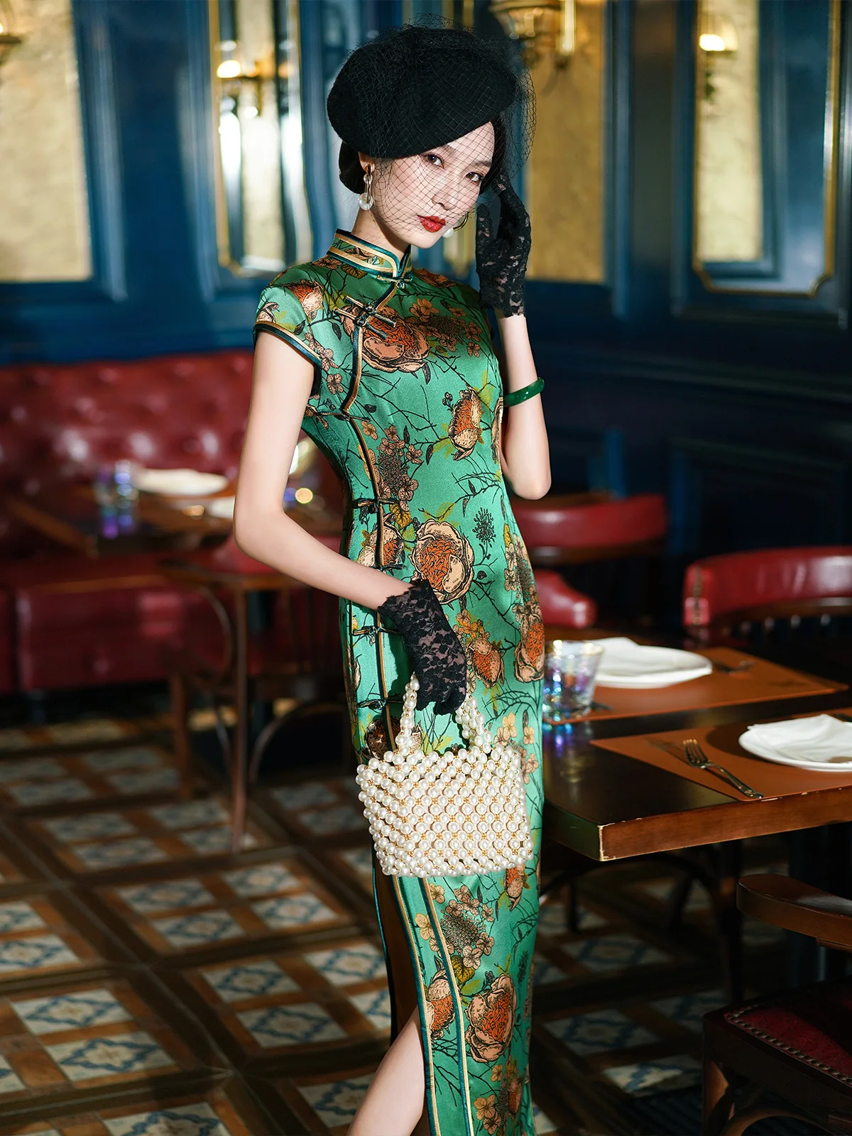 Vestido De Seda Chino Antiguo