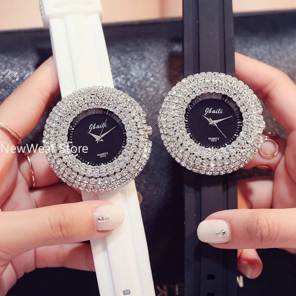 Luxury Women Watch Circle Crystal Black Dial Big Diamond Ladies Wrist ...