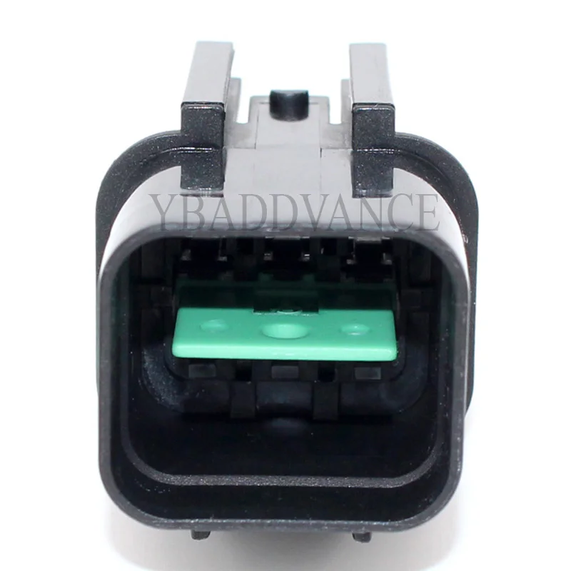 PB621-06020-KUM-NMWP-Series-6-Pin-Male-Automotive-Waterproof-Connector.jpg