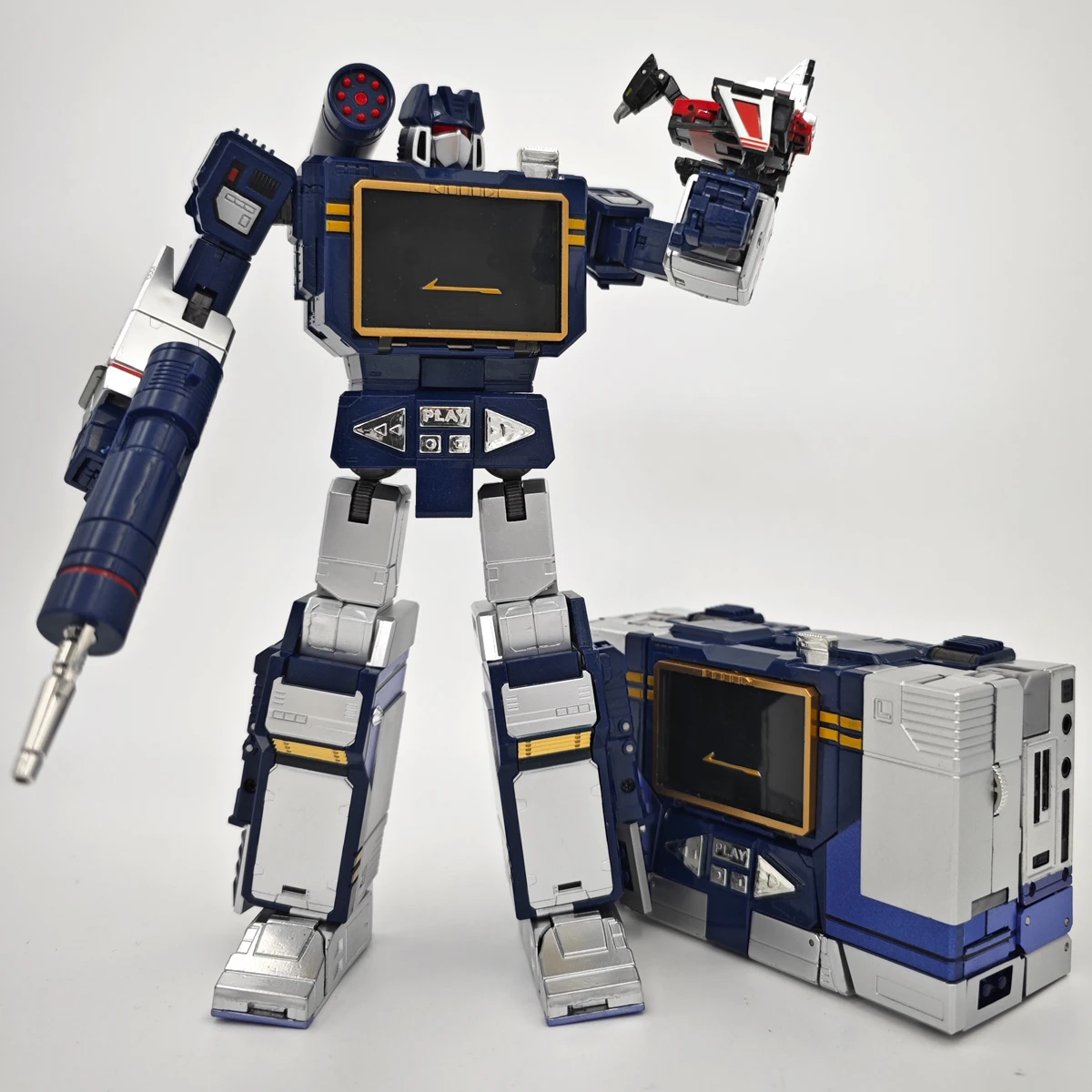 THF-01J-Soundwave-G1-Transformation-THF01-Tape-Corps-THF01J-THF01P ...