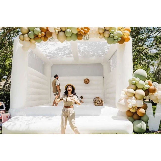 Simplicity Outdoor White Wedding Inflatable Bounce House With Cover ...