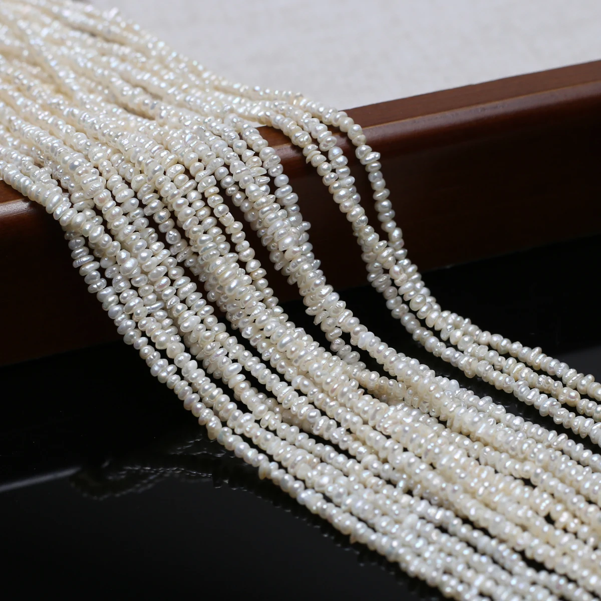 2-3mm Natural Freshwater Pearl Flat Beads White Semi-Finished Beads for ...