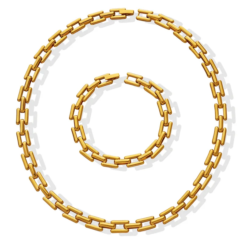18K-Gold-Plated-Square-Interlocking-Chain-Necklace.jpg