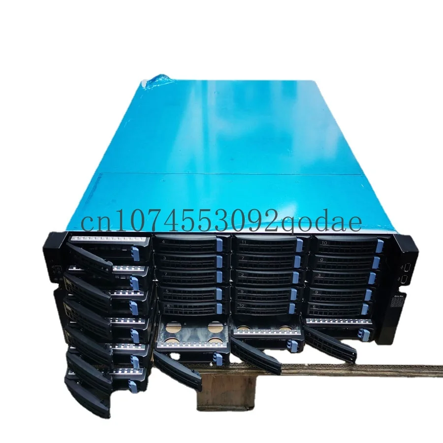 24-bay-SAS-SATA-hot-swappable-server-4U-host-box-supports-EATX-server ...