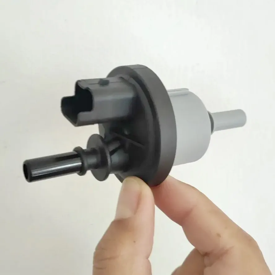 Genuine OEM Vapor Canister Purge Solenoid For Toyota 258600V040