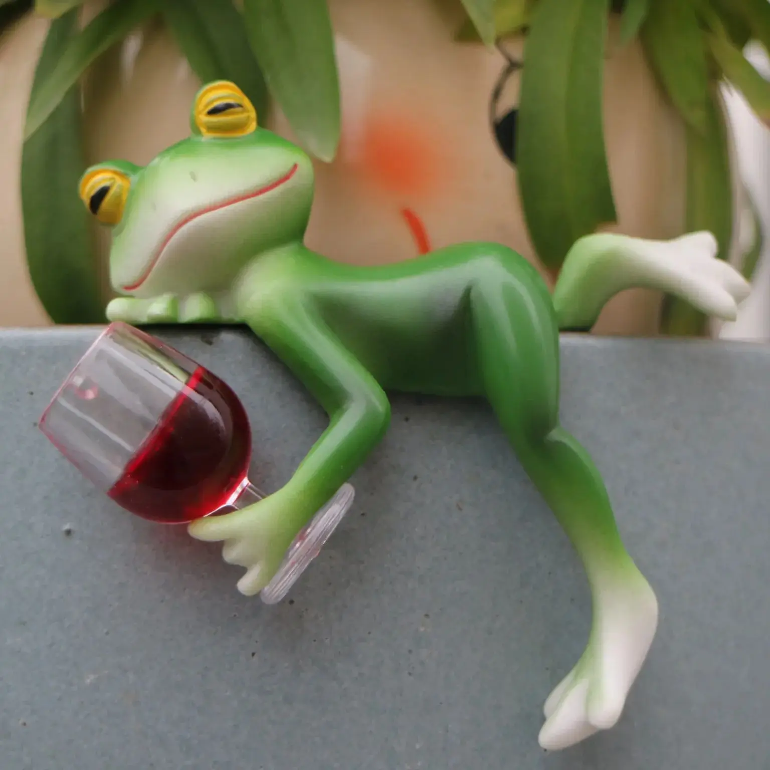 1 Piece of Interesting Green Frog and Wine Glass Hangings Full - Indoor ...