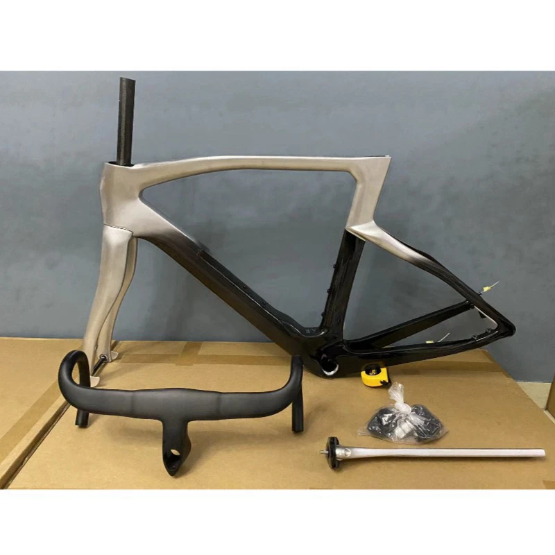 New-700C-14-Style-Fully-concealed-cable-Road-Bike-Full-Carbon-Fibre ...