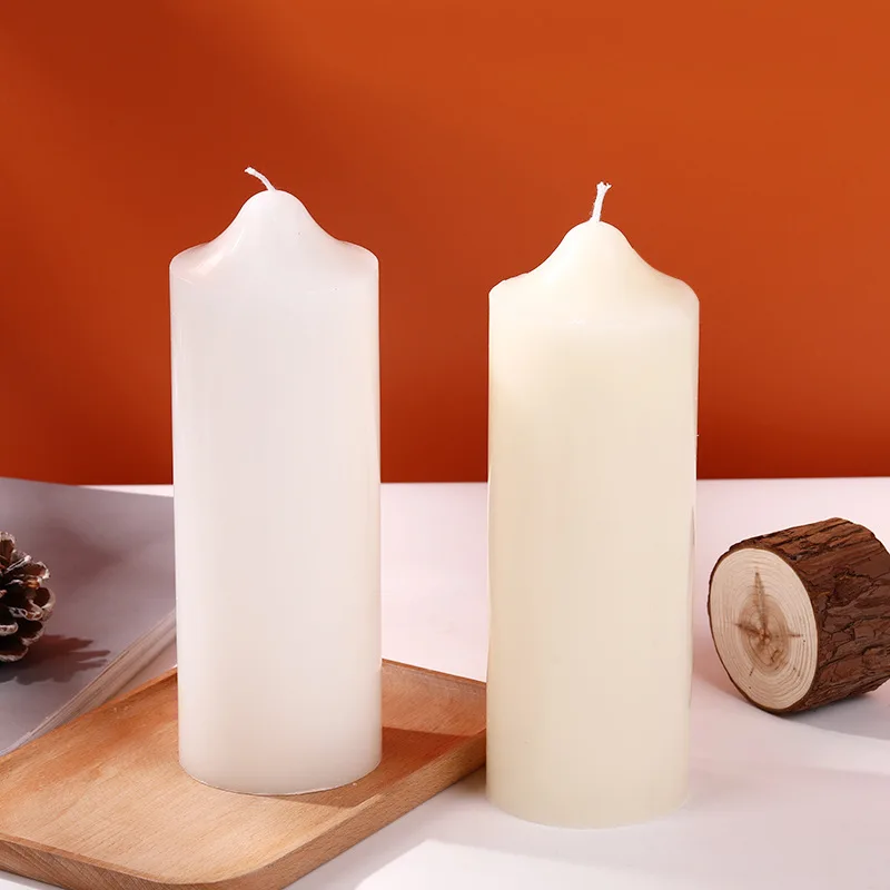 Bold-red-and-white-candle-wholesale-pointed-smokeless-and-tasteless ...