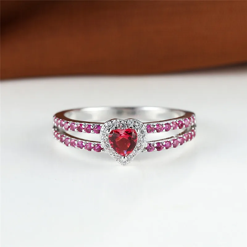 Luxury Crystal Love Heart Engagement Ring Rose Red Zircon Heart Stone
