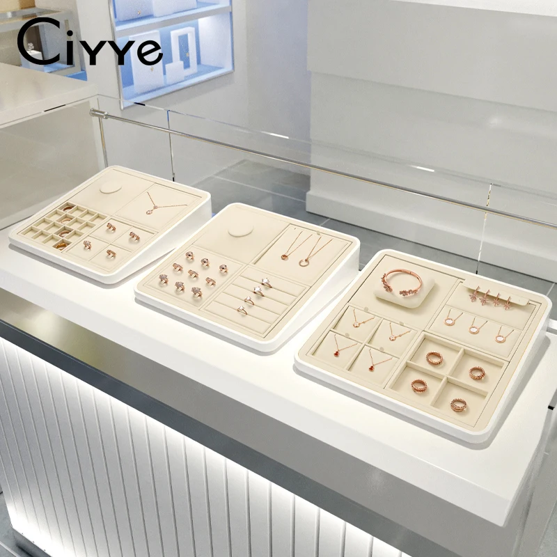 Diamond Jewelry Display