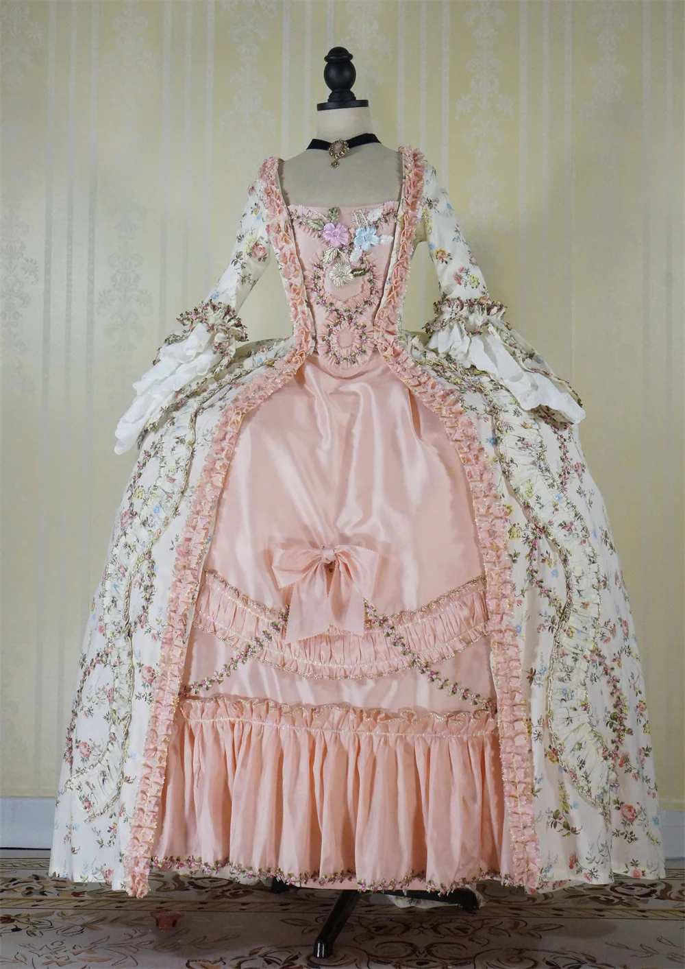 18th-Century-Robe-A-La-Francaise-Rococo-Dress-French-Court-Victorian ...