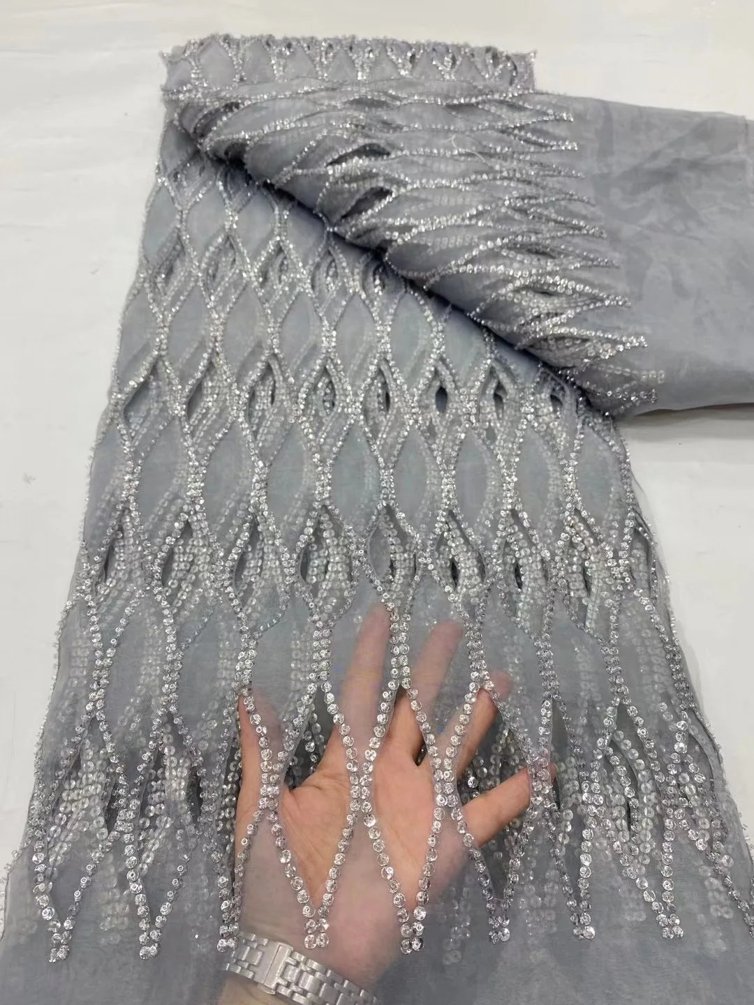 Tecido De Renda De Tule Africano com Lantejoulas De Talão, Tecidos De ...