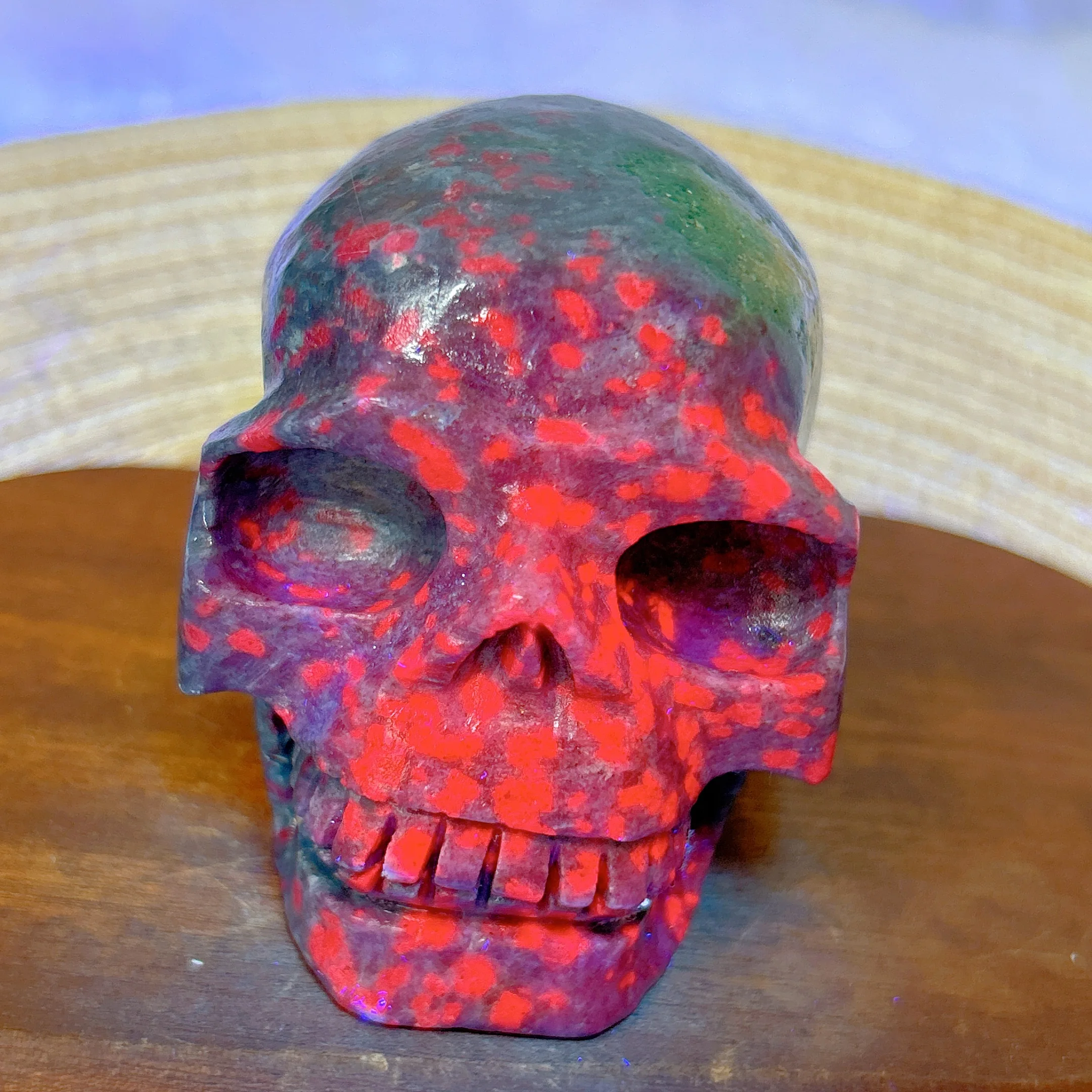 Healing Rare Natural Crystals Ruby Kyanite Skull Carving UV Light ...