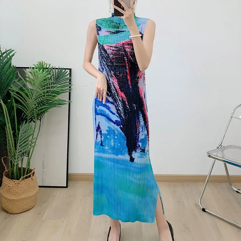 Elegant-Resort-Style-Vest-Dresses-Fashion-Models-Printed-Pleated ...
