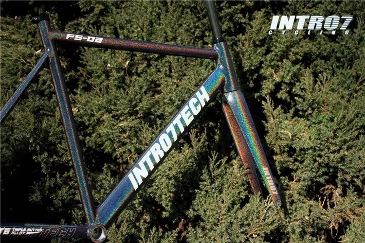 khung INTRO7 FS02 - TSUNAMI