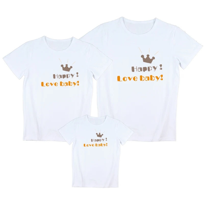 Ropa a juego para toda la familia Camisetas de fiesta de feliz ...