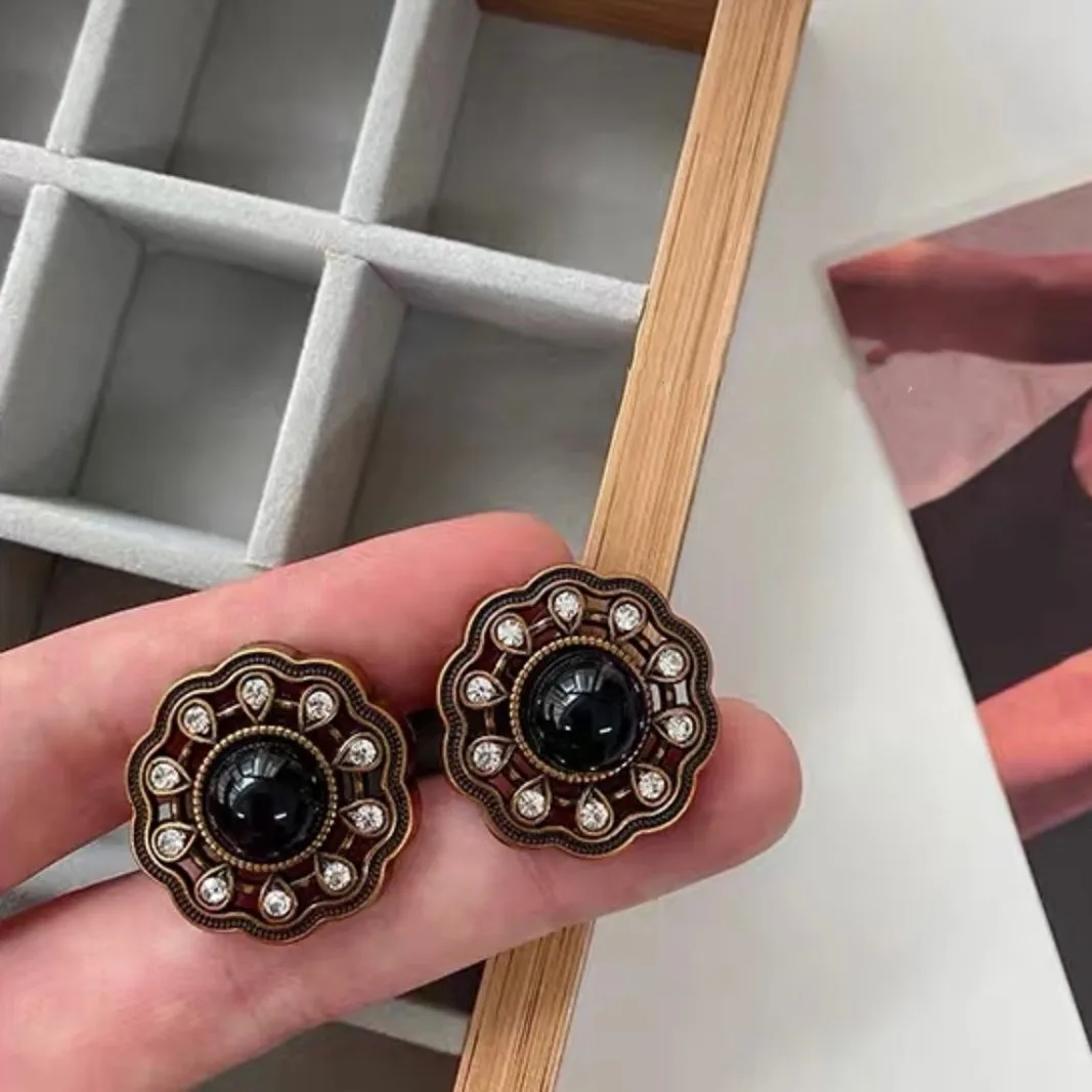 Vintage Hollow Metal Buttons For Jackets Knitted Sweater Beautifully ...