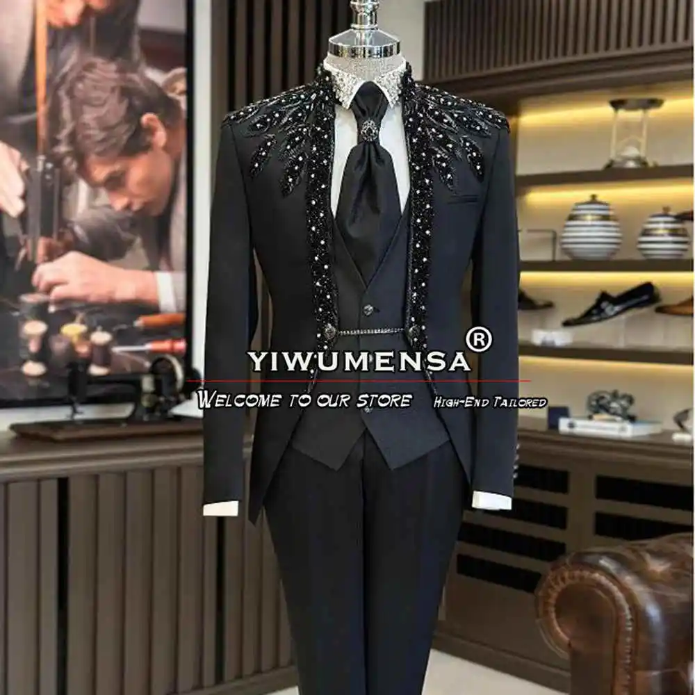 Black-Men-s-Suits-For-Wedding-Sparkling-Crystals-Beaded-Groomsman ...