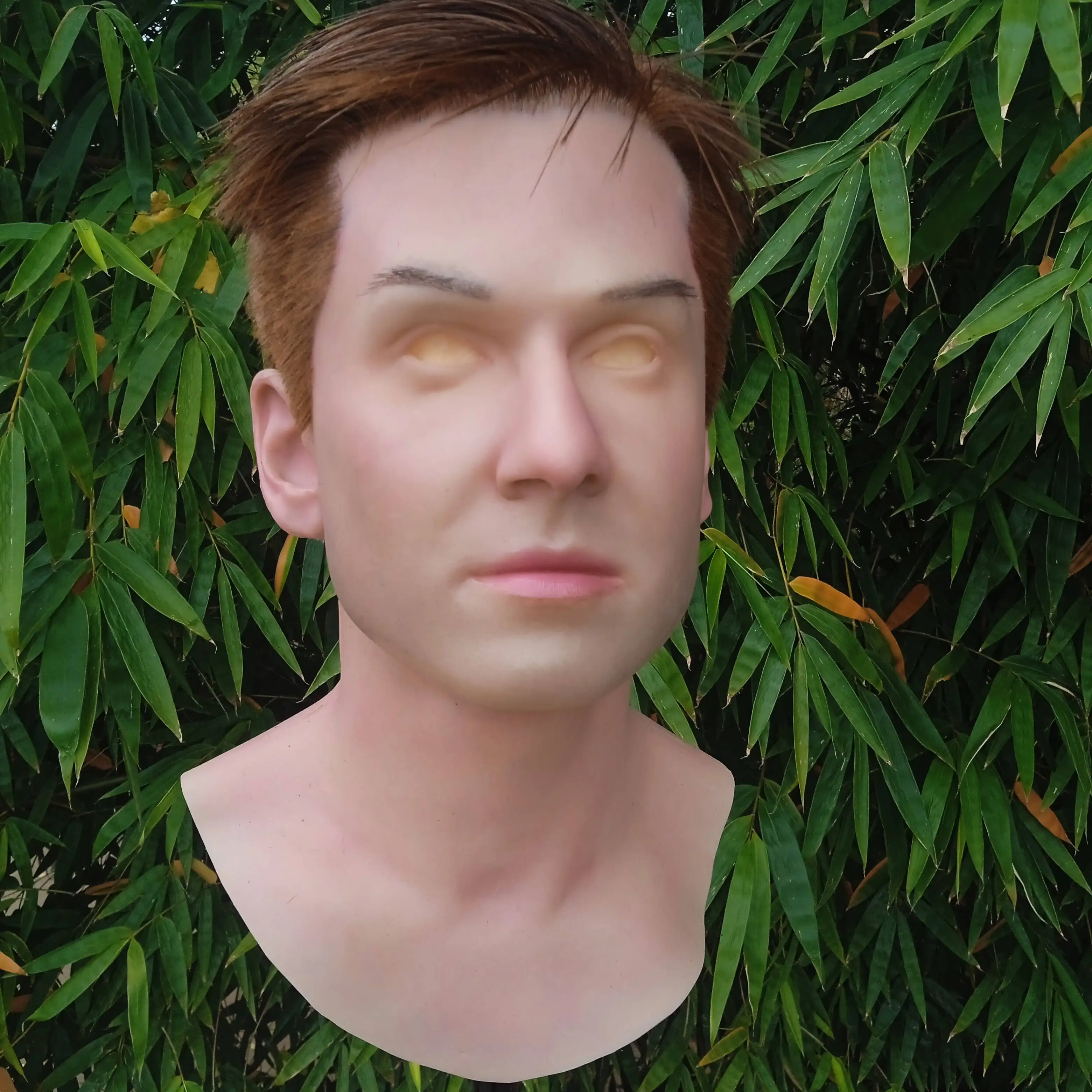 IVAN-MASK-MALE-WEARABLE-WAX-FINGURE-qq.jpg