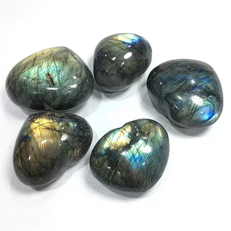 Natural-crystals-labradorite-hearts-quartz-folk-crafts-healing-stones ...