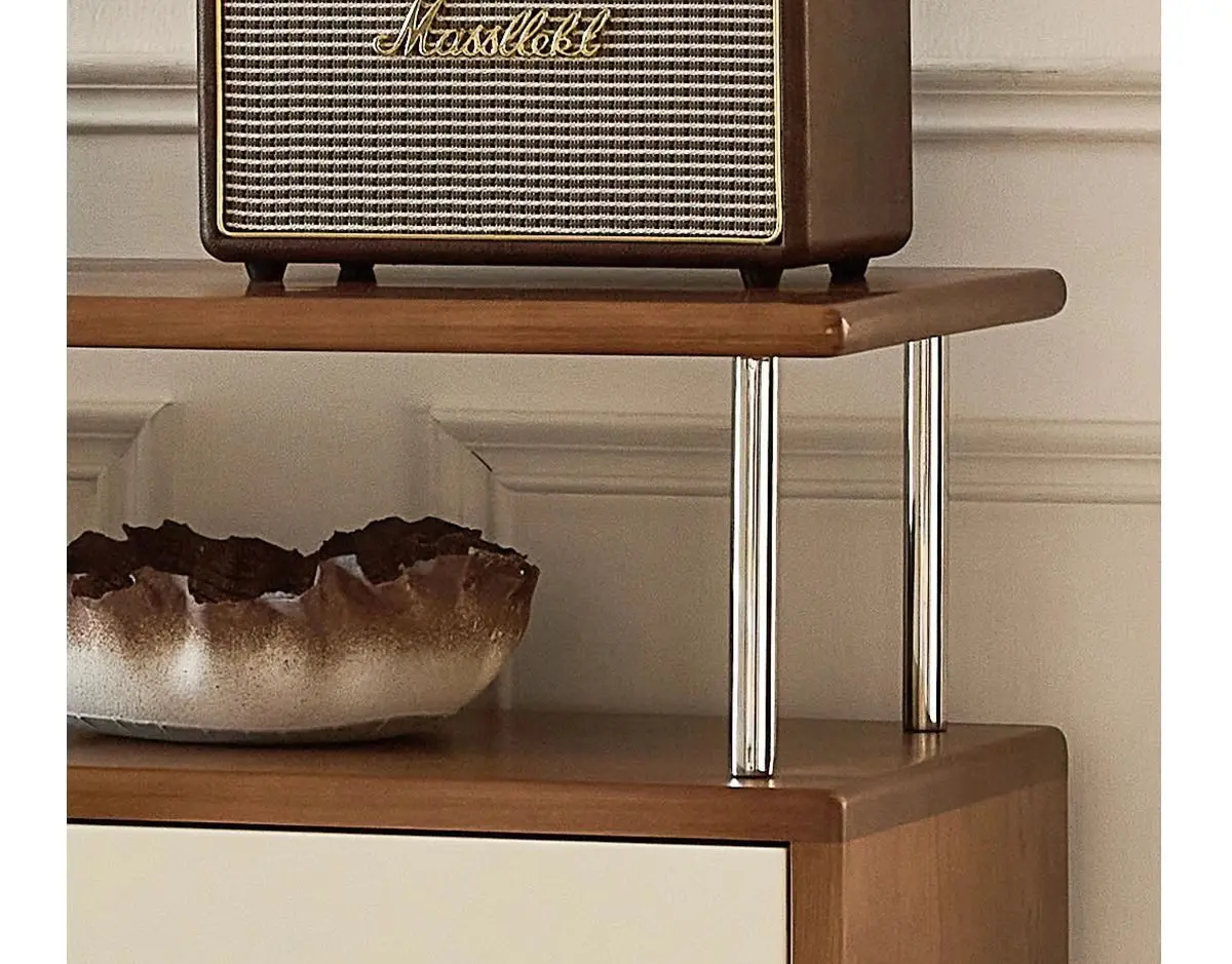 Интегрированный настенный шкафчик из цельного дерева в среднем и ...