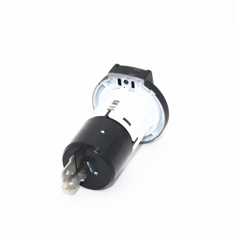 96125C7000-96125D3000-for-Hyundai-i20-kona-USB-charging.jpg