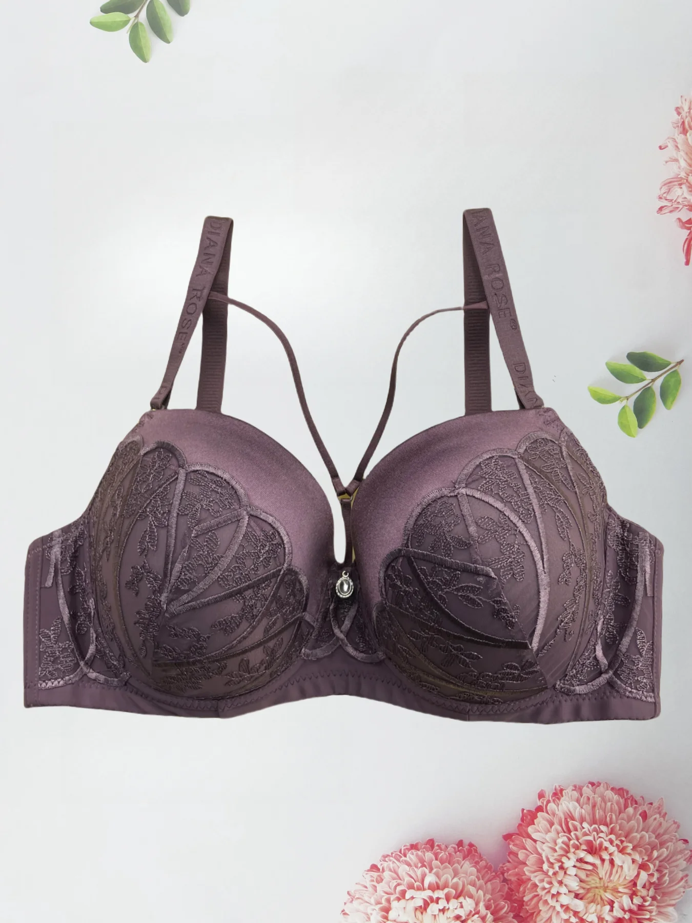 Large-lace-D-cup-women-s-underwear-thin-mold-cup-with-underwire ...