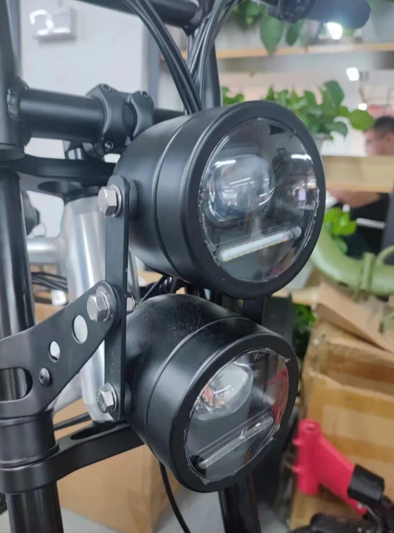 Big Front Light For ENGWE M20 Electric Motorcycle 48V26Ah 750W Electric ...