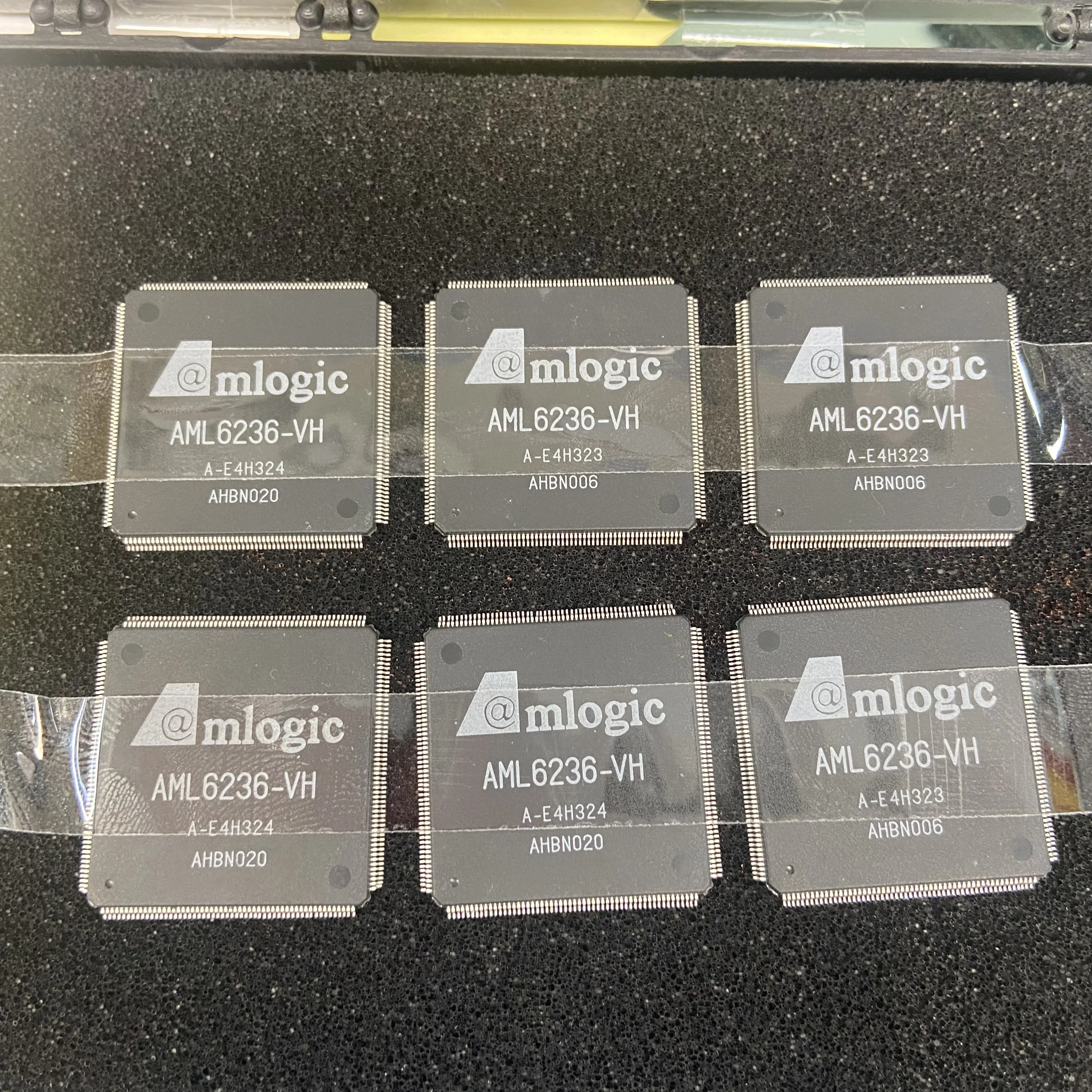 1PCS AML6236 AML6236-VH package QFP216 new original chip