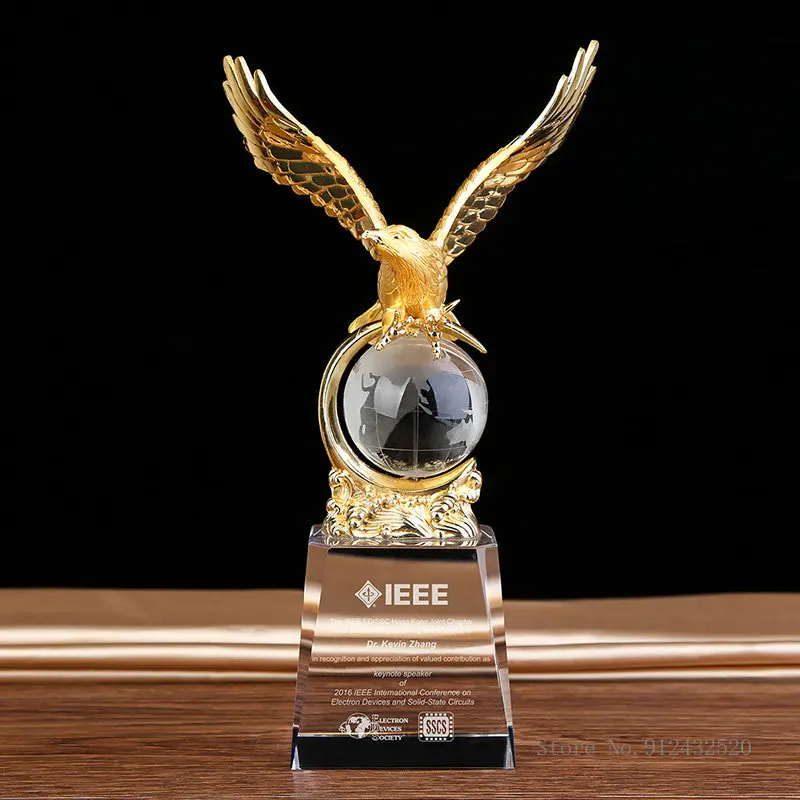Eagle ornament crystal ball trophy gift souvenir creative custom crafts ...