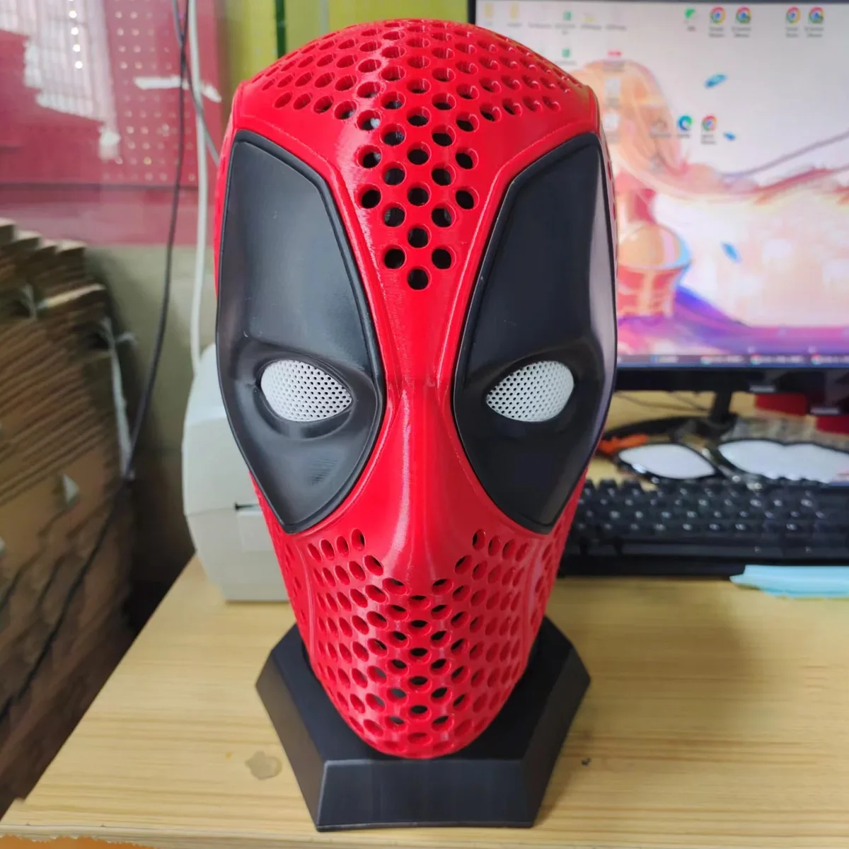 Marvel-Deadpool-Faceshell-with-1-Pair-Eyes-for-Mask-Deadpool-Inner ...