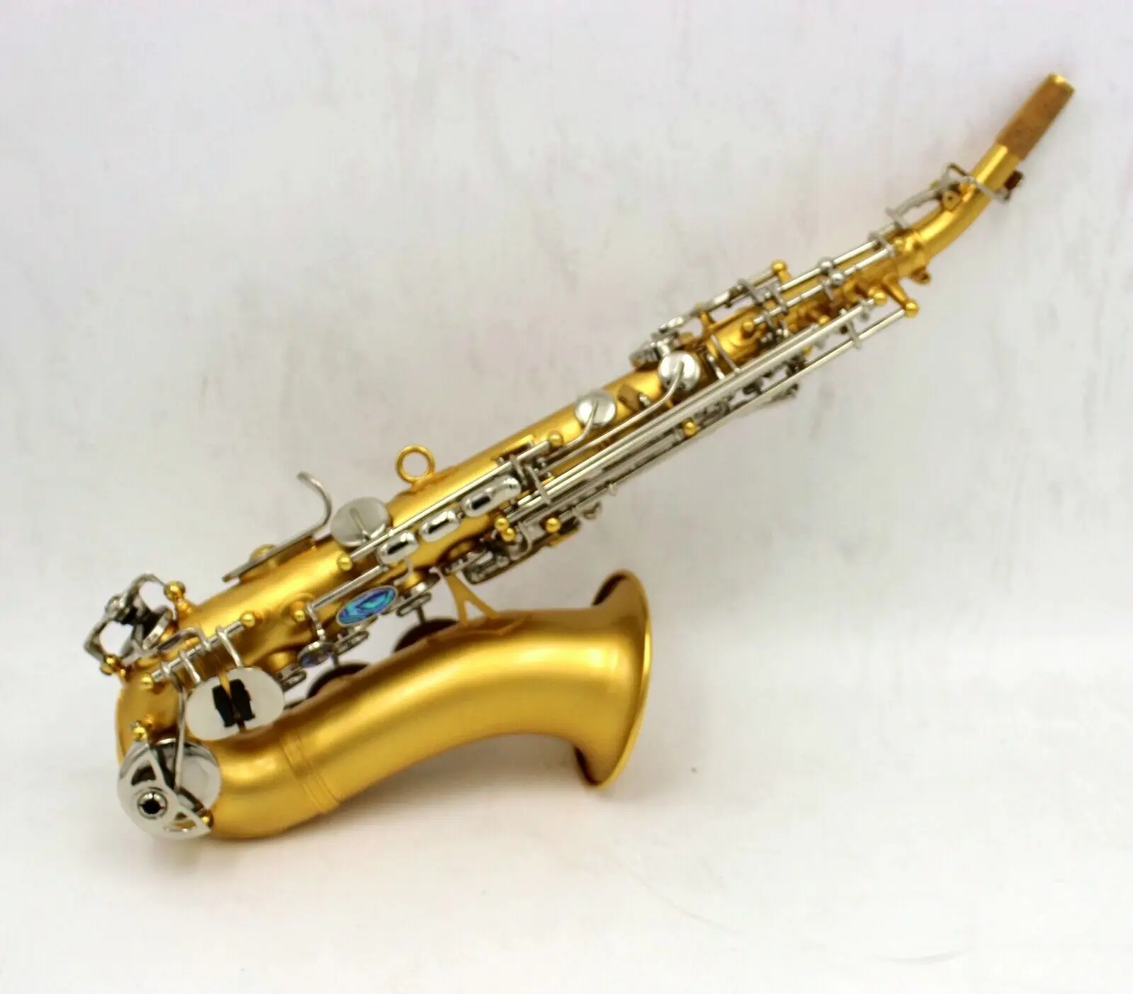 Eastern-music-pro-use-satin-gold-plated-curved-soprano-saxophone-w-case.jpg