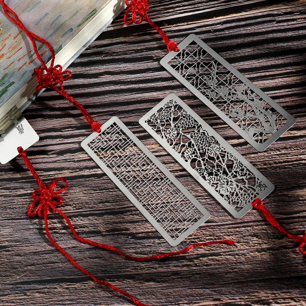 Metal Hollow Bookmarks Chinese Style Red Knot Creative Book Clip ...