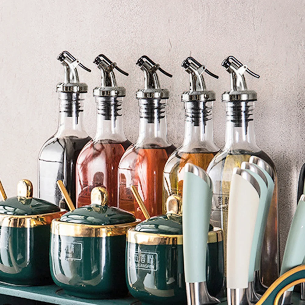 Sauce-Pourer-Spout-Leak-proof-Oil-and-Vinegar-Dispenser-Pour-Spouts ...