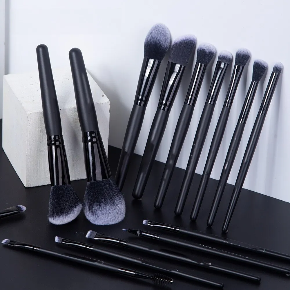 15pcs-Black-Brushes-Set-Eye-Shadow-Powder-Foundation-Concealer-Cosmetic-Makeup-Brush.png