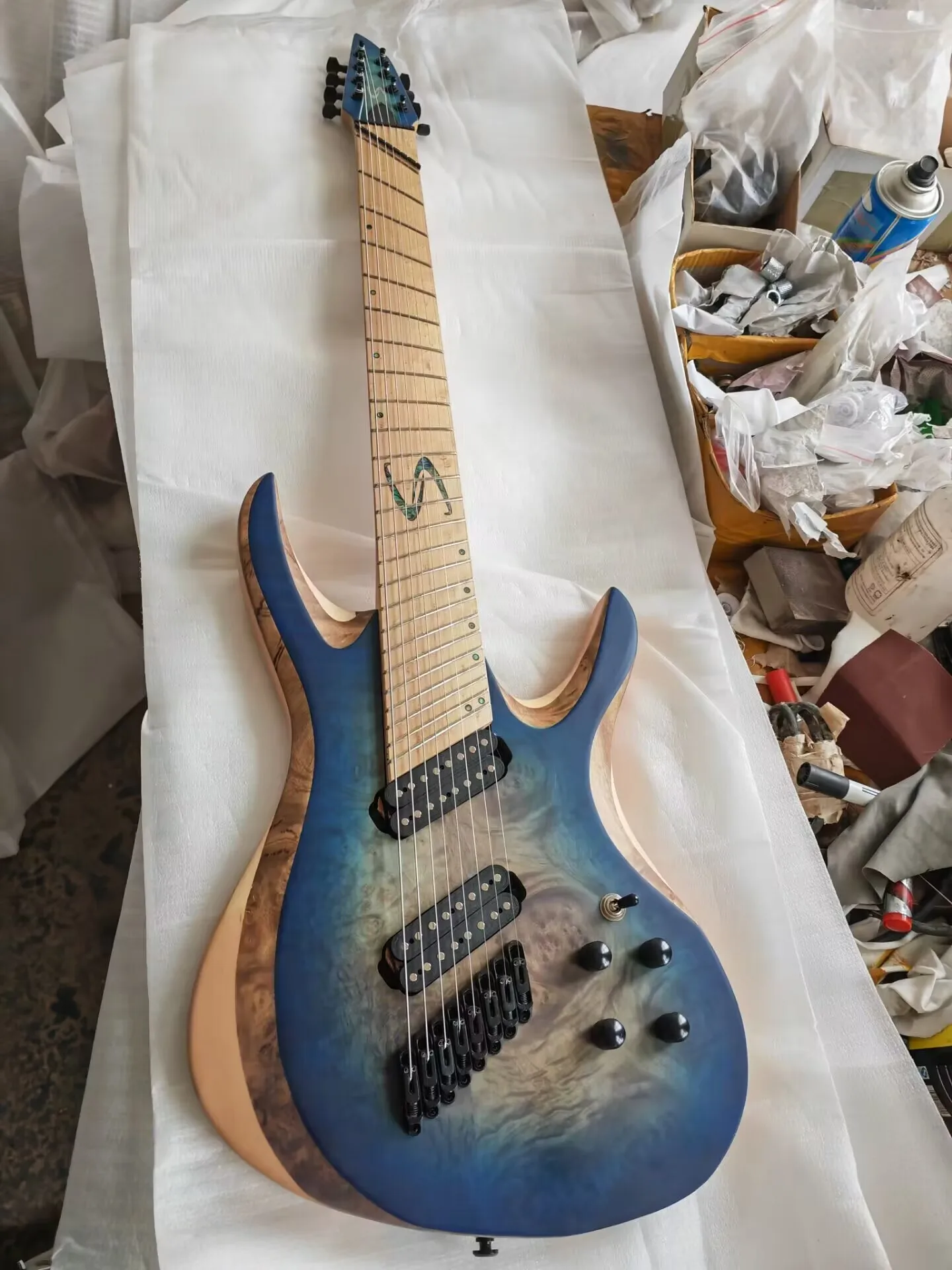 Hand-Made-8-String-24-Fanned-Frets-Electric-Guitar-Alder-Body-Maple ...