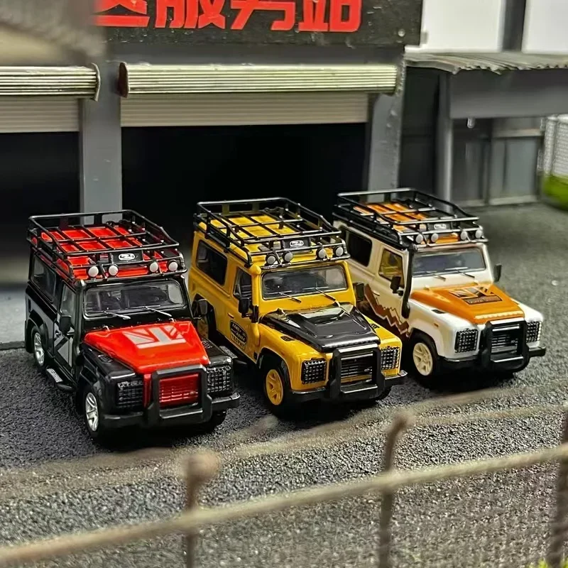 Master-1-64-Land-Rover-Defender-90-with-accessories-Diecast-Model-Car.jpg