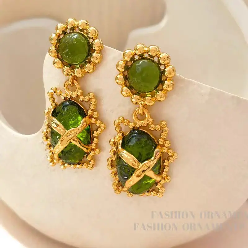 Earrings-Retro-2024-New-Ancient-Light-Luxury-Delicate-Gorgeous-Ins ...