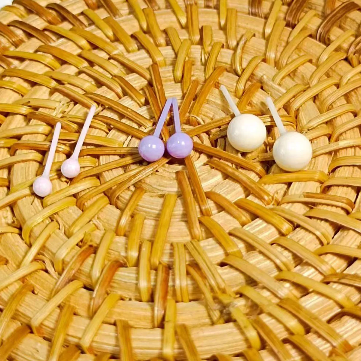 Nourishing-Ear-Hole-Biological-Porcelain-Round-Ear-Studs-Anti-blocking ...