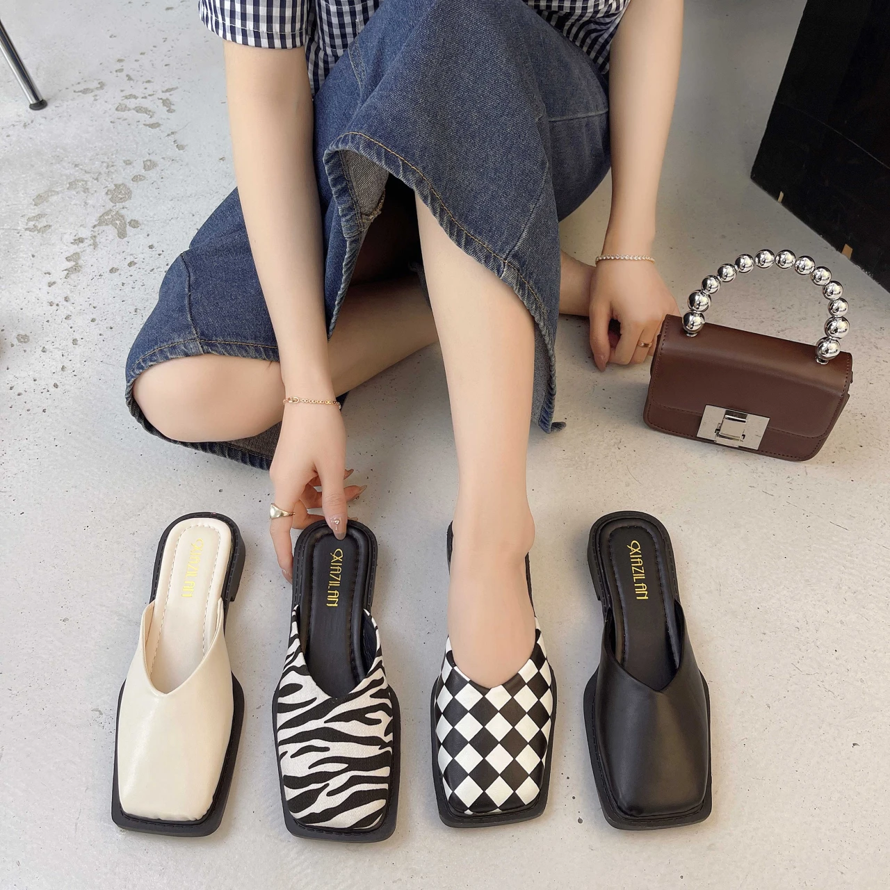 Women Flat Slippers for Summer White and Black Color Modern Slippers ...