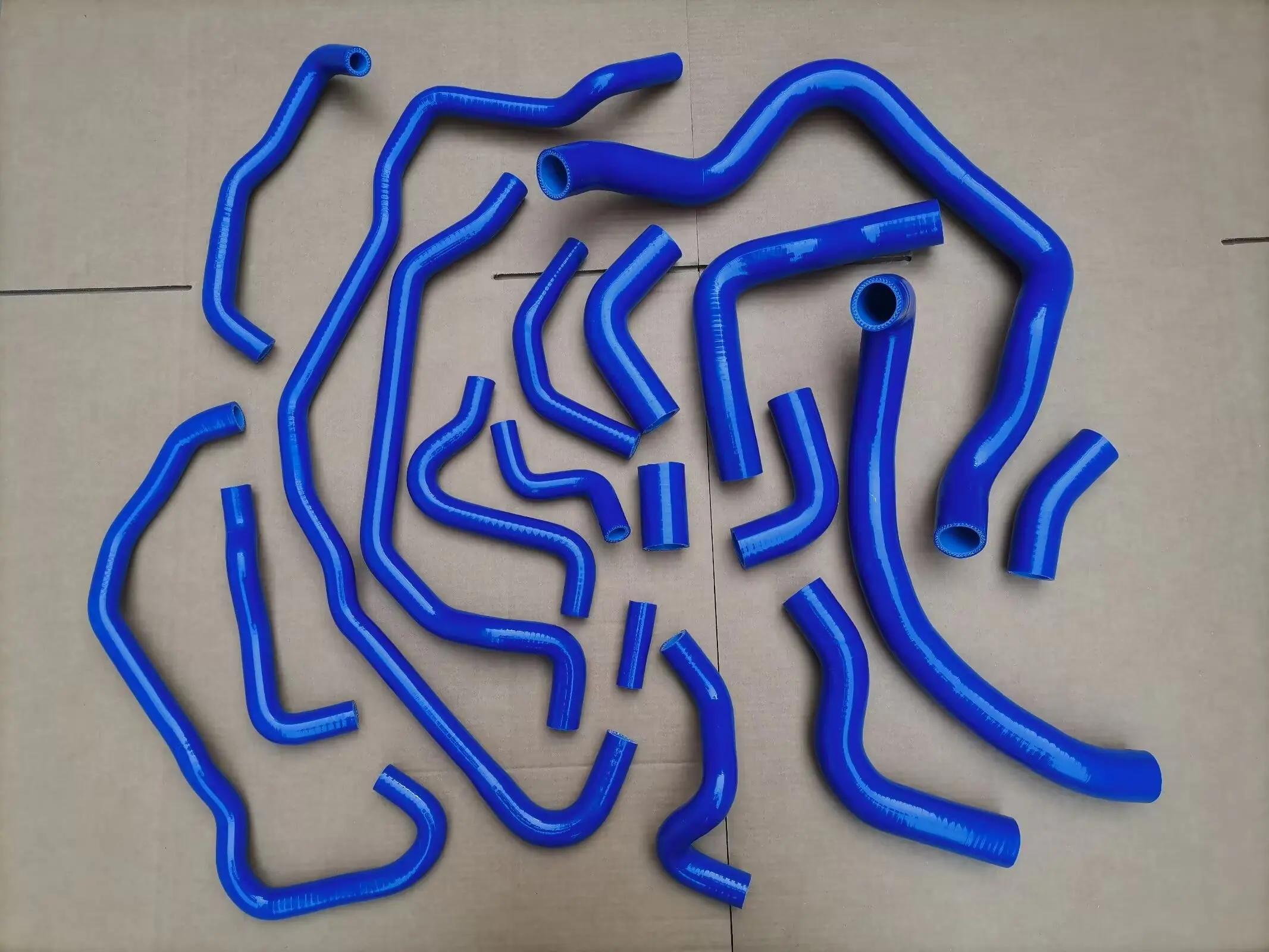 Silicone-Coolant-Radiator-Hose-Heater-Tube-FOr-Land-Rover-Defender-2-4 ...