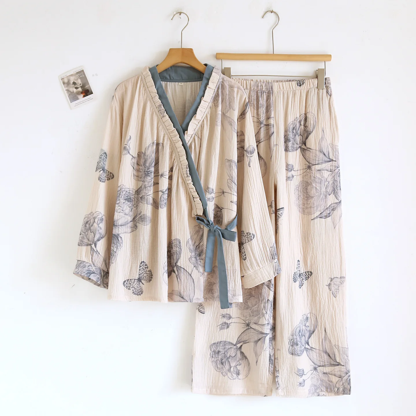 Elegant Ink Style Flower Butterfly Shadow Printed National Style Cotton ...
