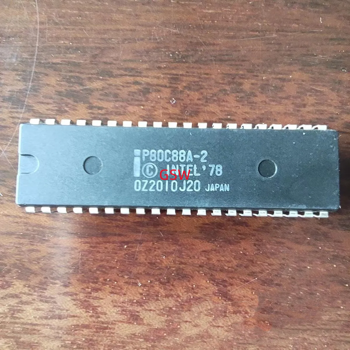 P80C88A-2-CMOS-8-16-CPU-8088.jpg