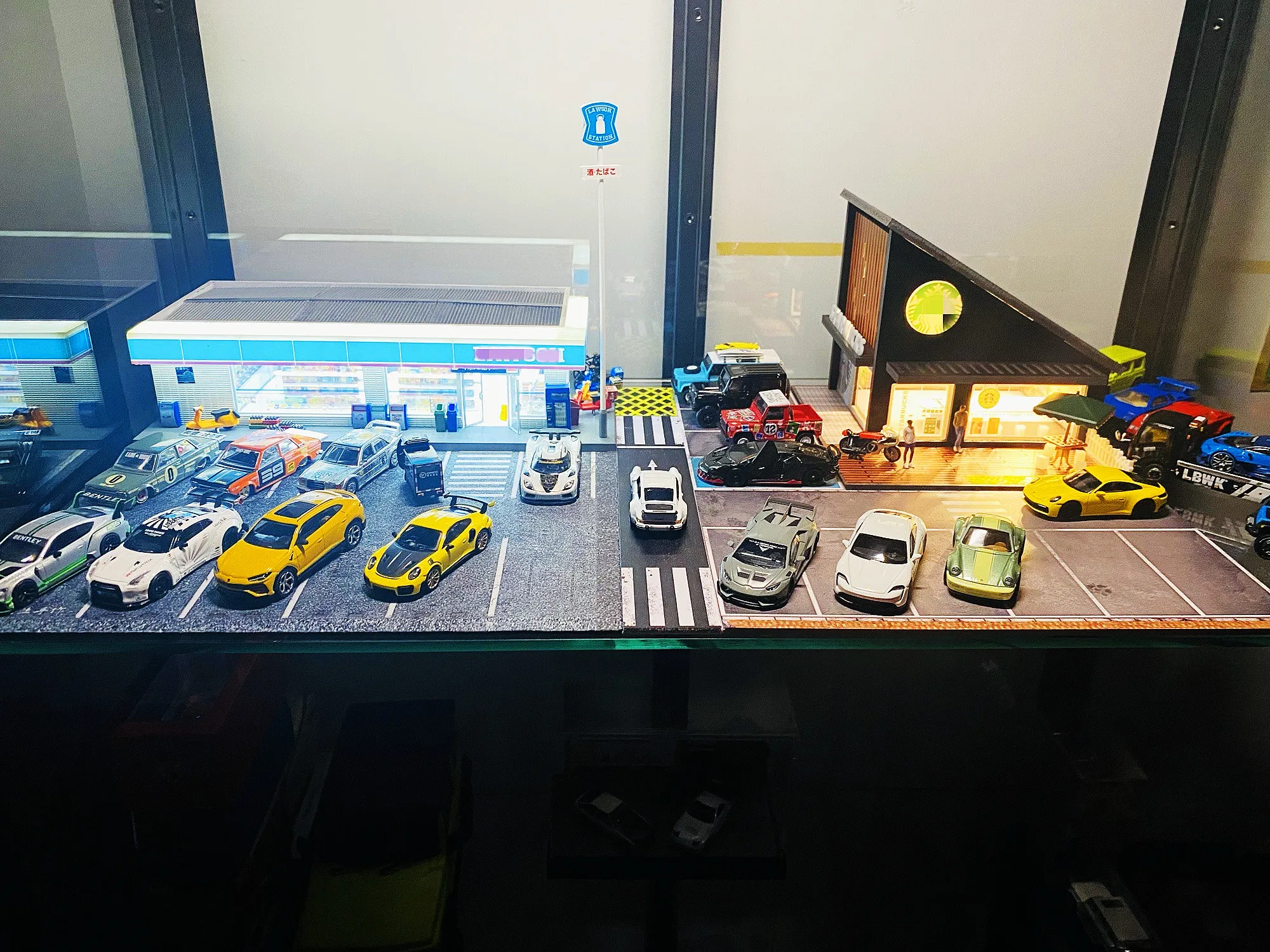 Diecast Diorama Displays