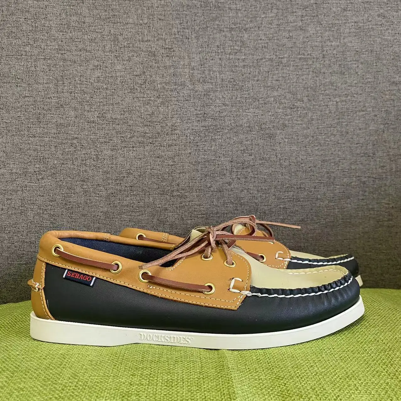 Sebago-Men-Homme-Authentic-Docksides-Shoes-Premium-Leather-Moc-Toe-Lace ...